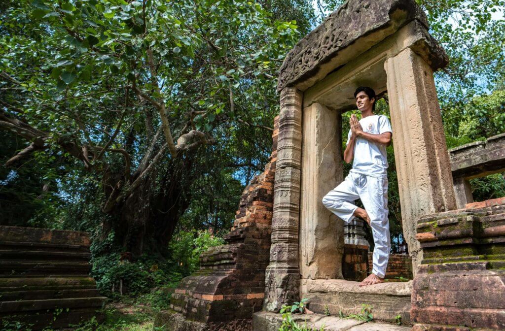 Varna Jati and Caste – Part 1 - Hindu University of America